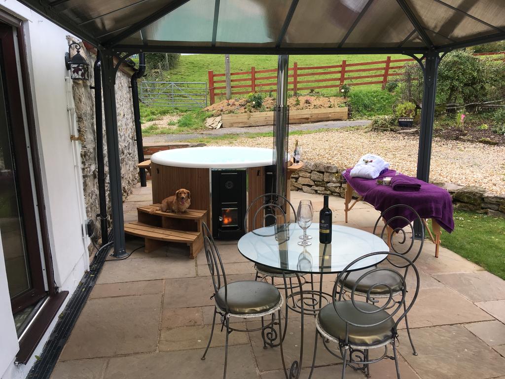 Glan Llyn Farm House in Mold - Welcome